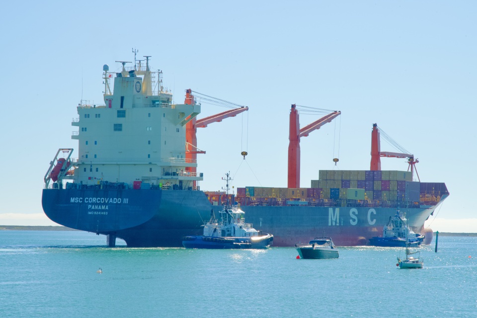 Planes, boats and no trains! | AndrewNZ | Blipfoto