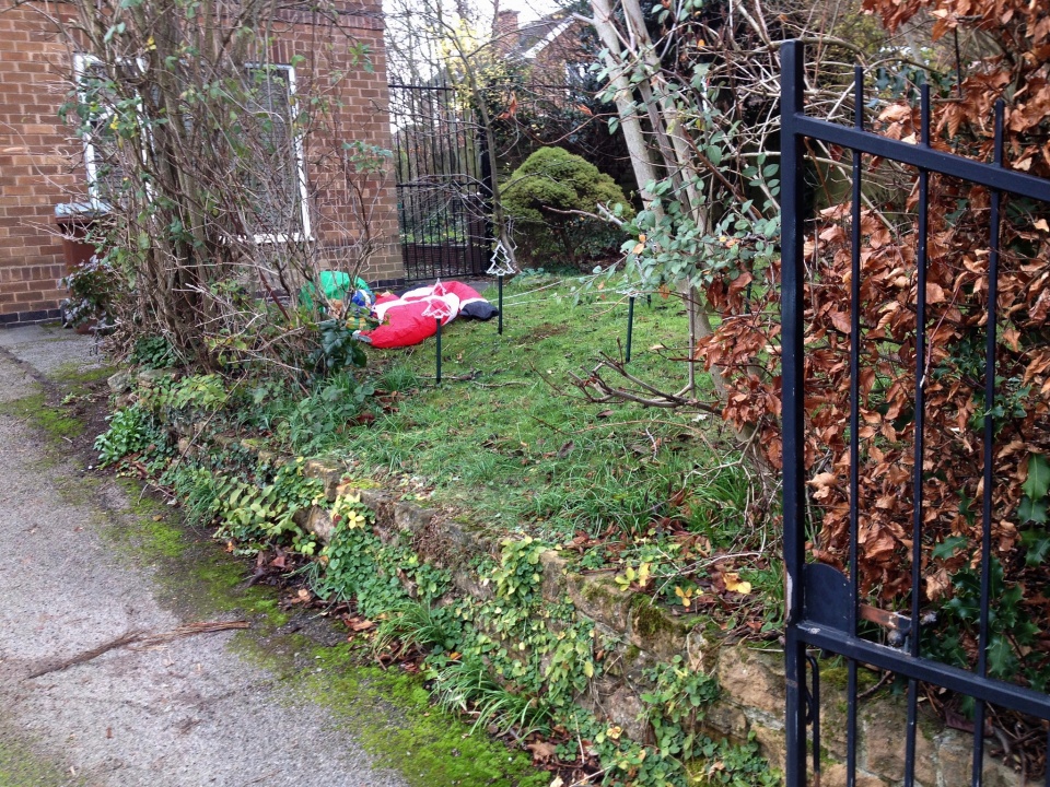 Deflated Santa | MisterPrime | Blipfoto