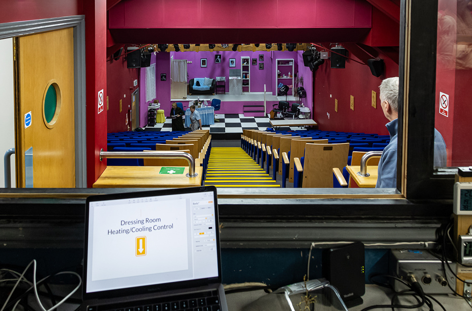 Behind the Scenes | Bom | Blipfoto