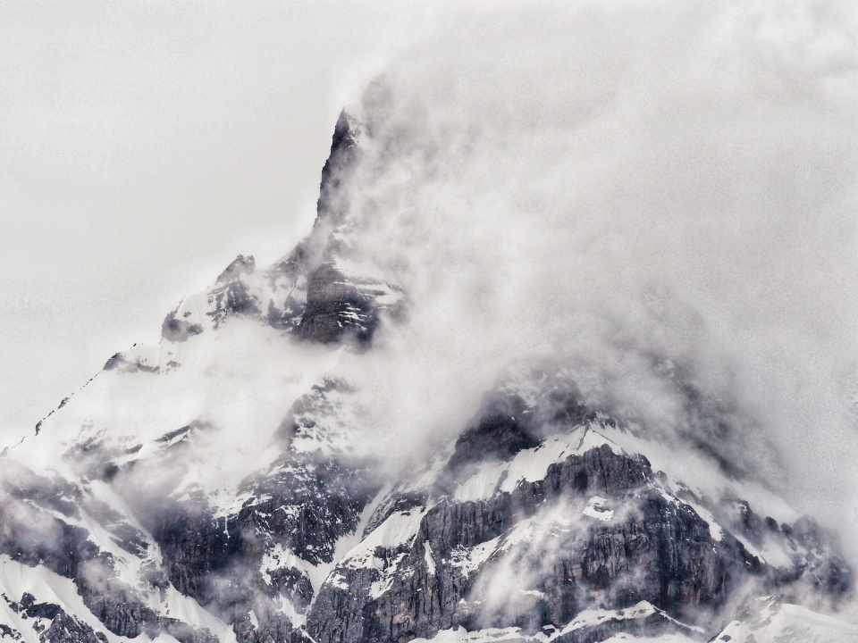 Mono Monday Mountain | HilarysView | Blipfoto