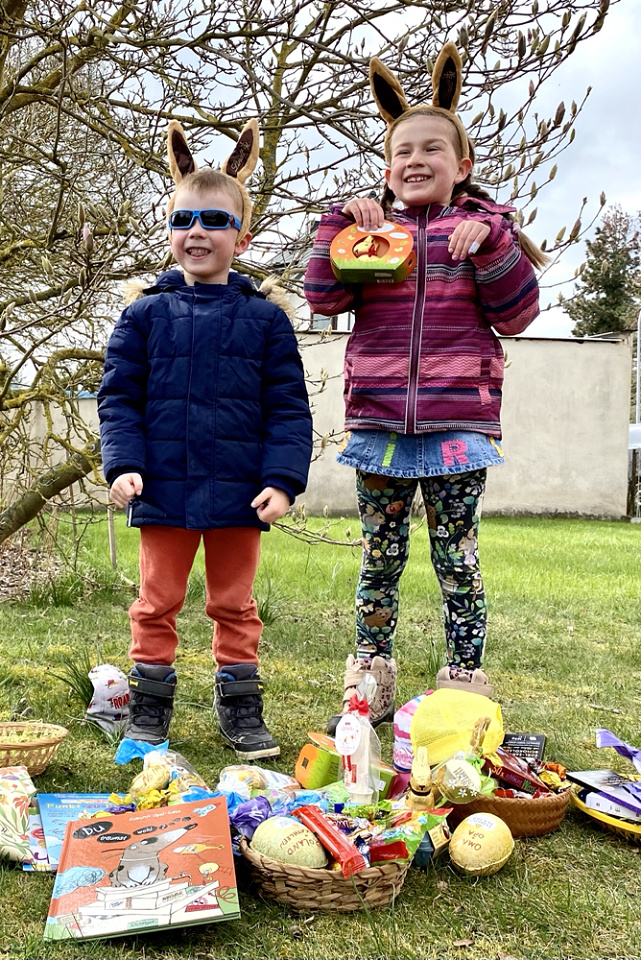 Easter bunnies / Osterhasen | OlyShipp | Blipfoto