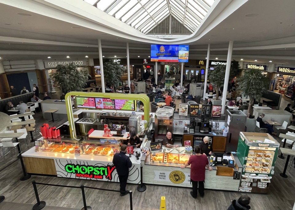 Pit stop Cambridge services | Tryfan46 | Blipfoto