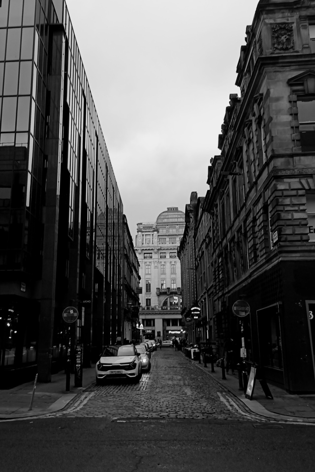 Serving | middleman | Blipfoto
