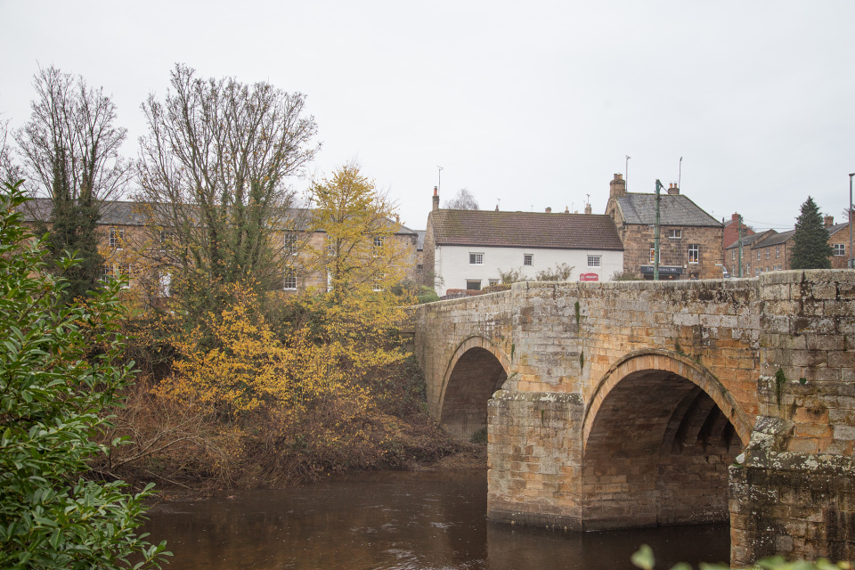 Bridge over calm water... | Damnonii | Blipfoto