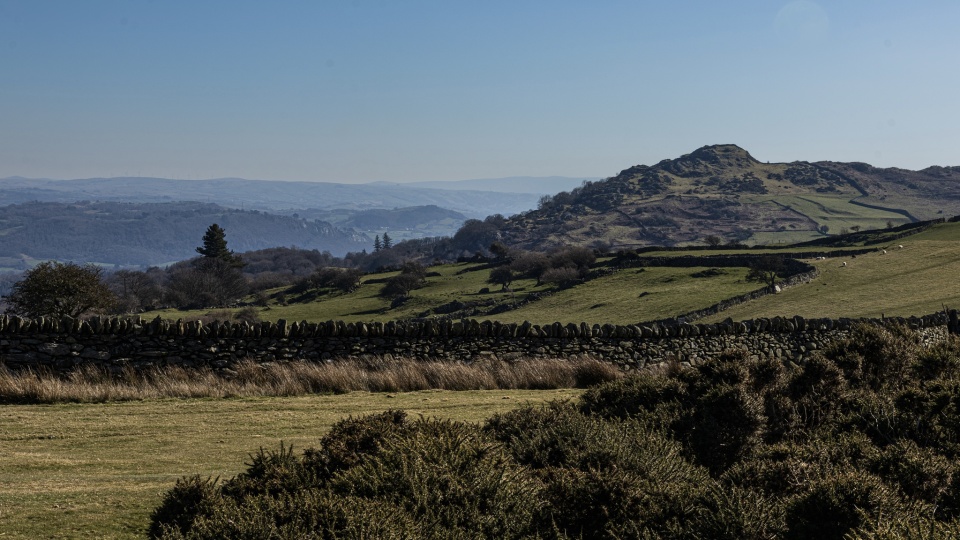 Above Sychnant | maureen6002 | Blipfoto