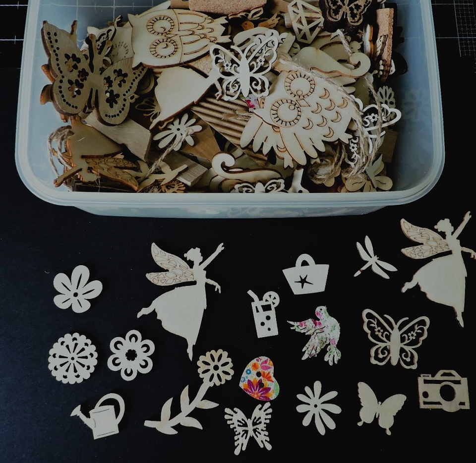 Tiny Tuesday - Bits and Pieces | craftylady | Blipfoto