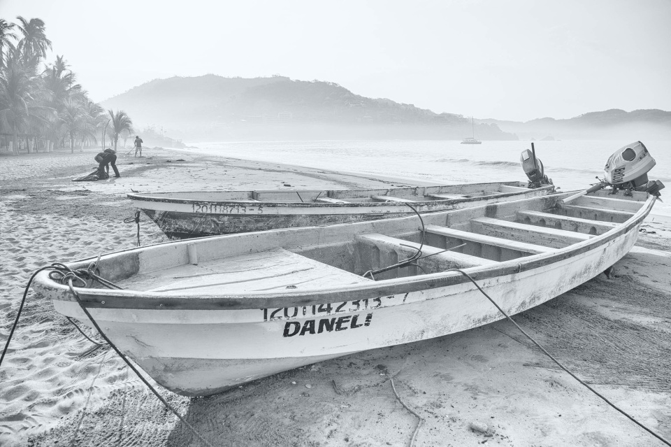 Mono Monday - High Key | rsdphotography | Blipfoto