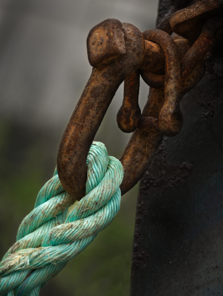 Rust and rope | TonyLuxton | Blipfoto