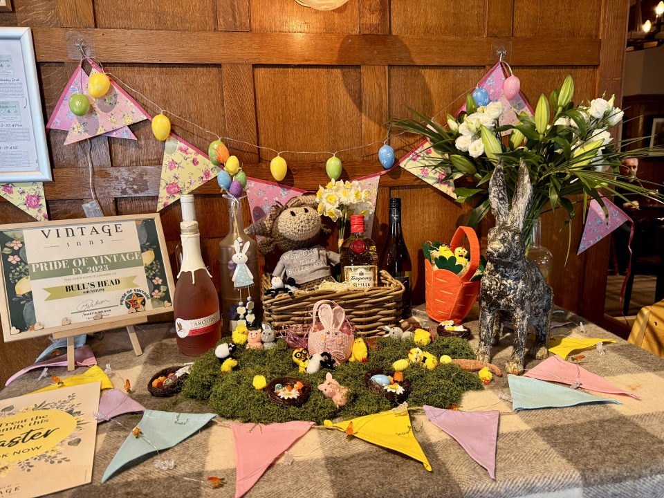 Easter Saturday pub lunch! | biddy | Blipfoto