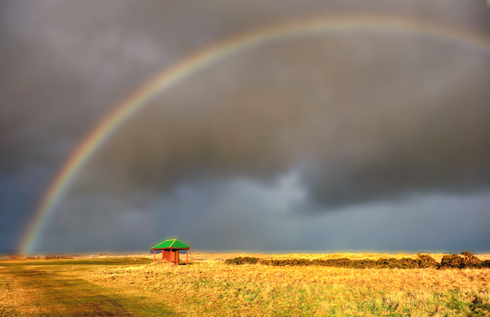 Rainbow over the links. | Talpa | Blipfoto