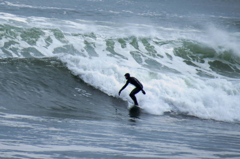 Surfing | KathyH58 | Blipfoto
