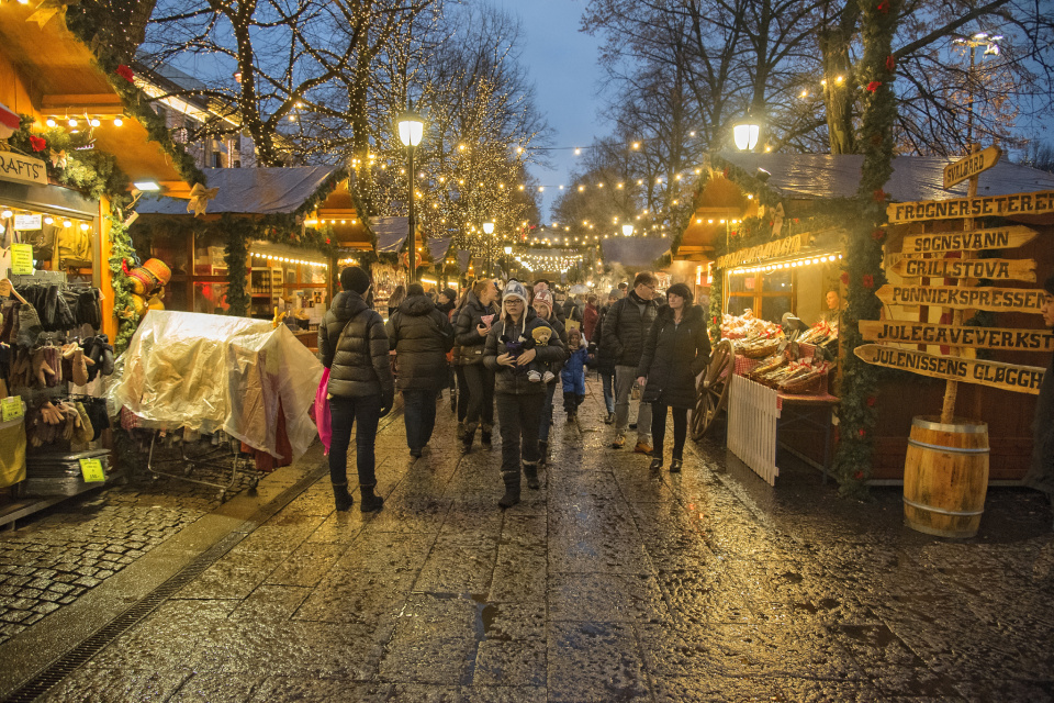 My beloved Oslo - Christmas market | IngunnInOslo | Blipfoto
