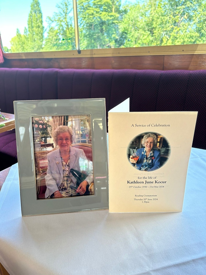 Time to say goodbye | Sheilab56 | Blipfoto