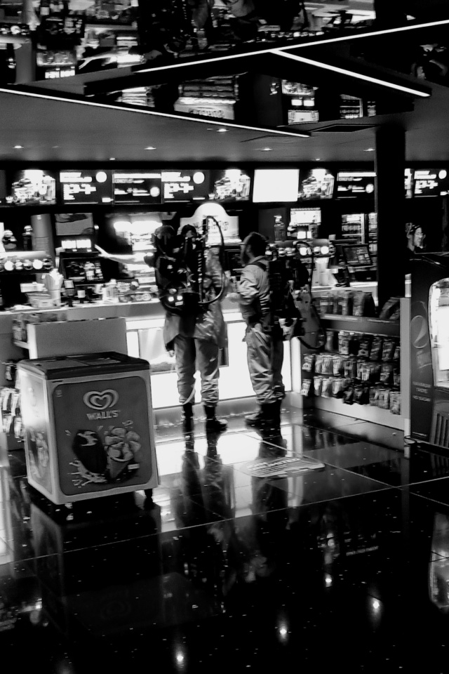 Persian | middleman | Blipfoto