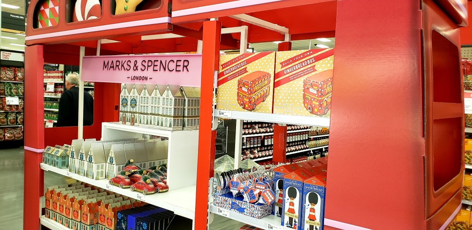 Gingerbread bus | LeslieL | Blipfoto