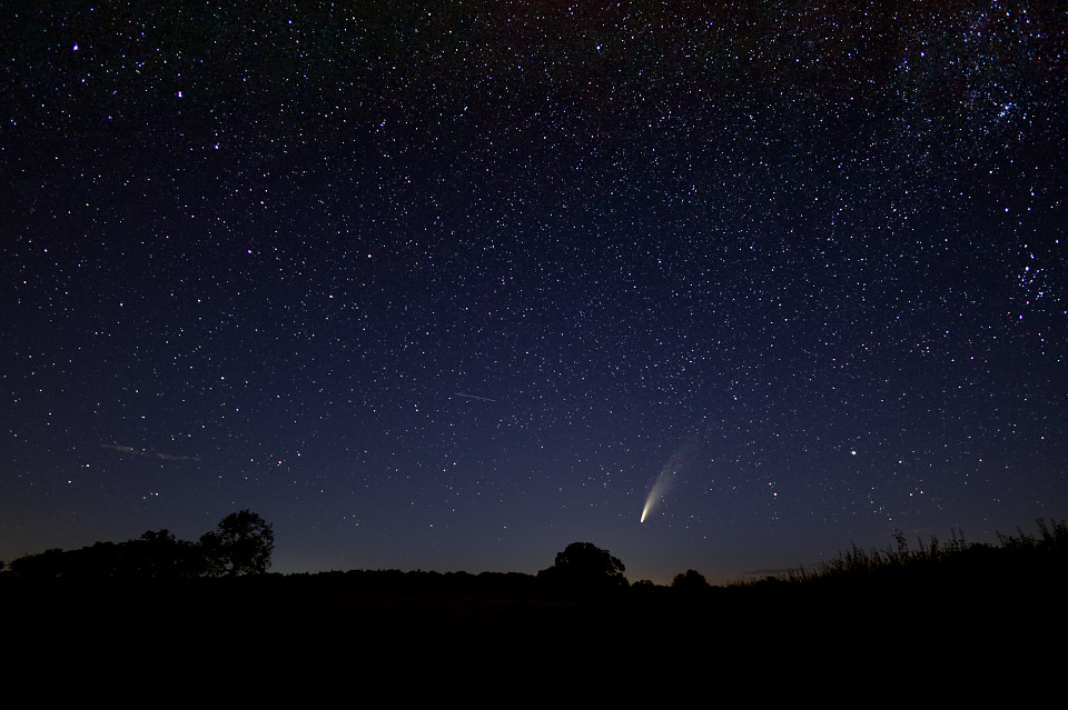 Comet Neowise | nigel_legin | Blipfoto