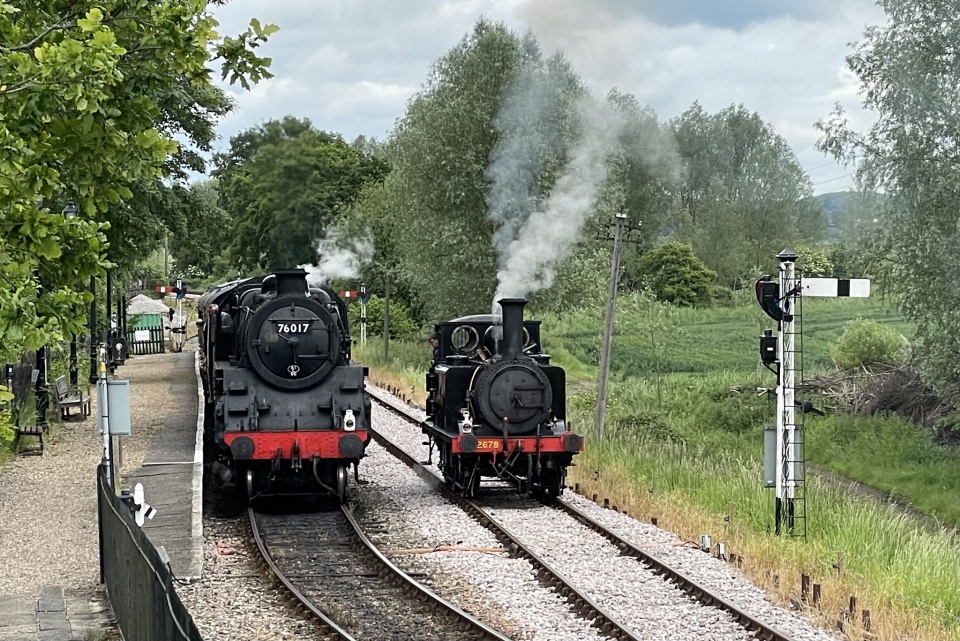 BR Standard Class 4 and LB&SCR Terrier | Tryfan46 | Blipfoto
