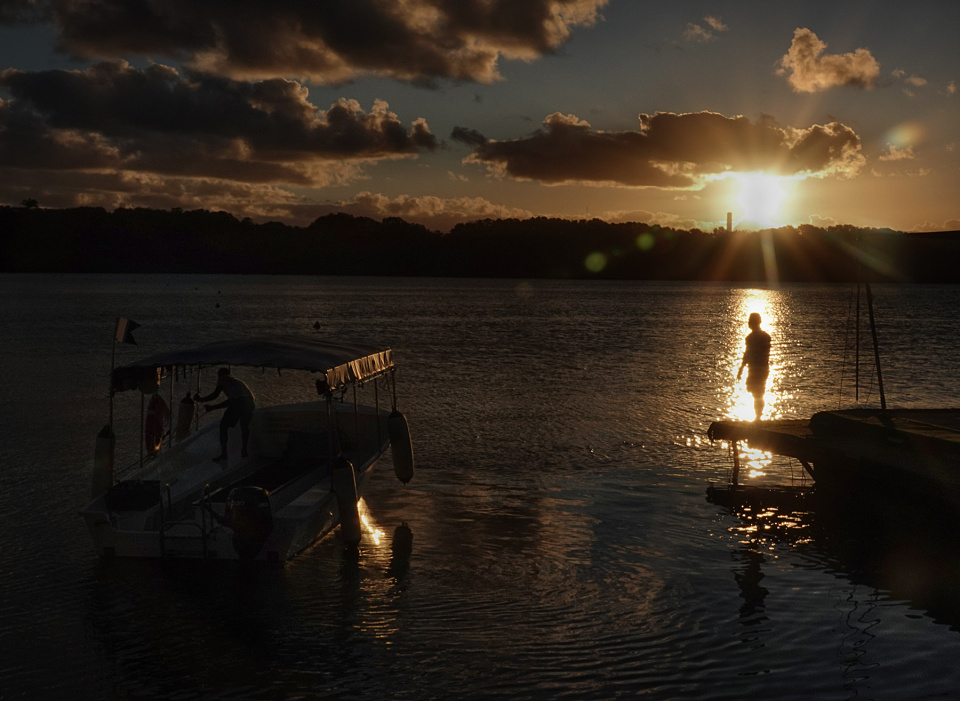 Return at sunset | Inverculain | Blipfoto