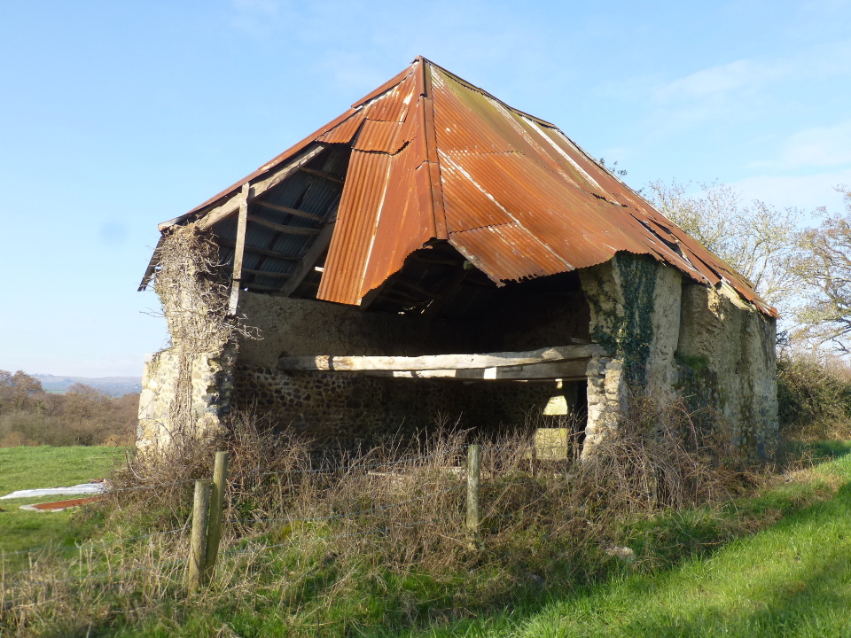 Age old skills & craftsmanship crumbling away | Kipsie | Blipfoto