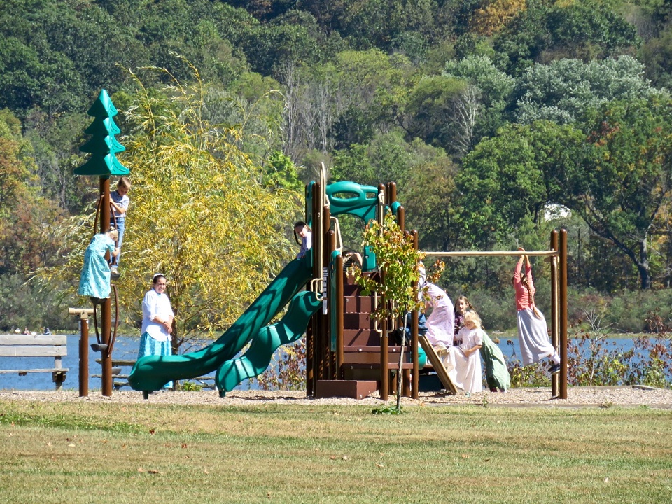 Mennonite Children at Play | GirlWithACamera | Blipfoto