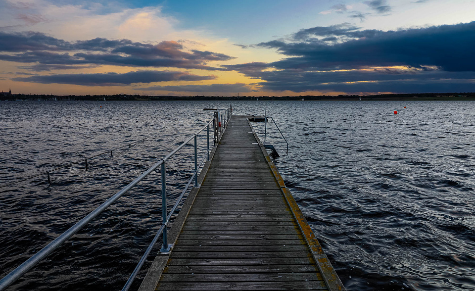 A sunset dip? | steveng | Blipfoto