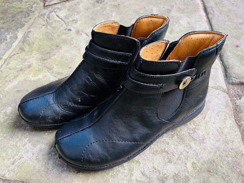 New stomping shoes | hazelh | Blipfoto