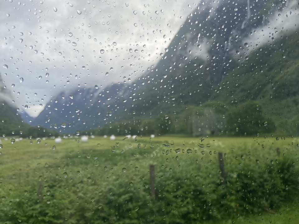 Gudvangen -Norway. Rain again! | sister | Blipfoto