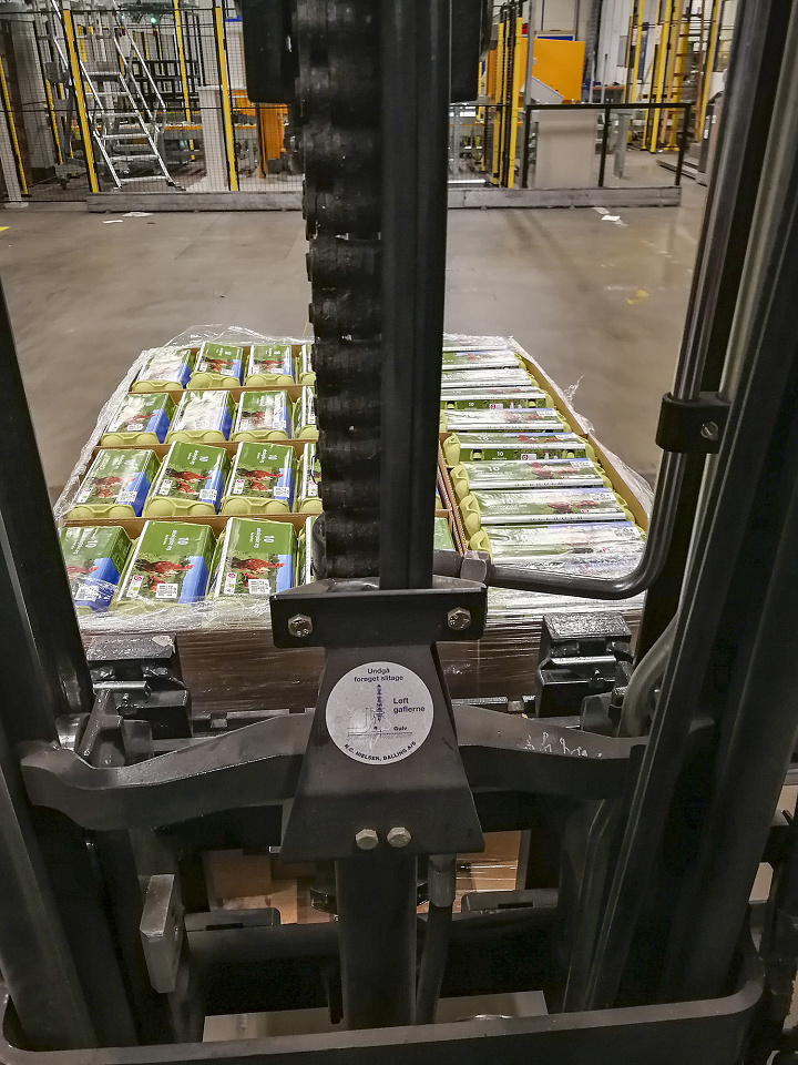 Easter Egg Delivery | RtCph | Blipfoto