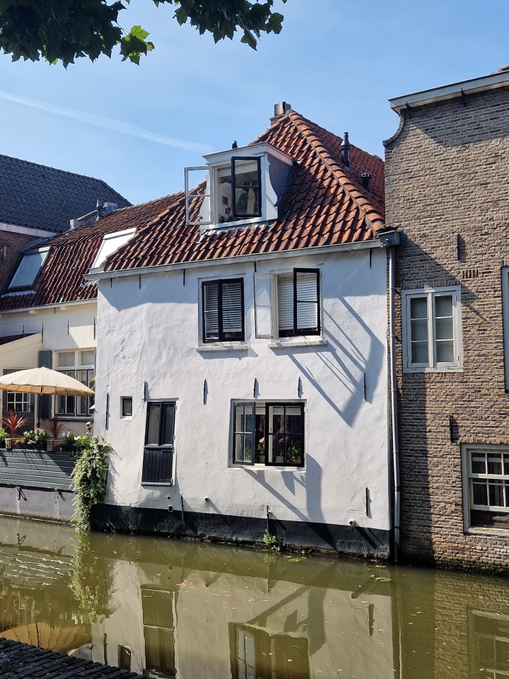 Dutch House | inkstainedhands | Blipfoto