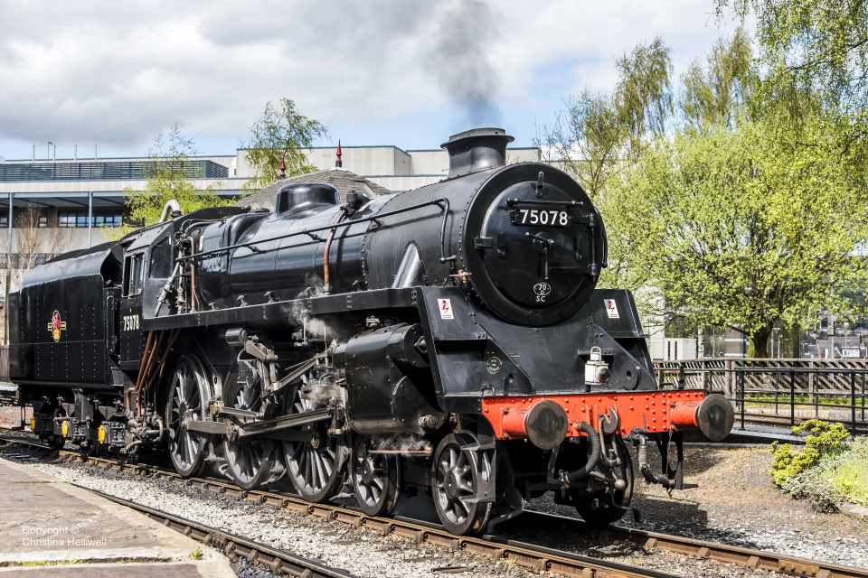 Loco 75078 at Keighley | Chrysanthemum | Blipfoto