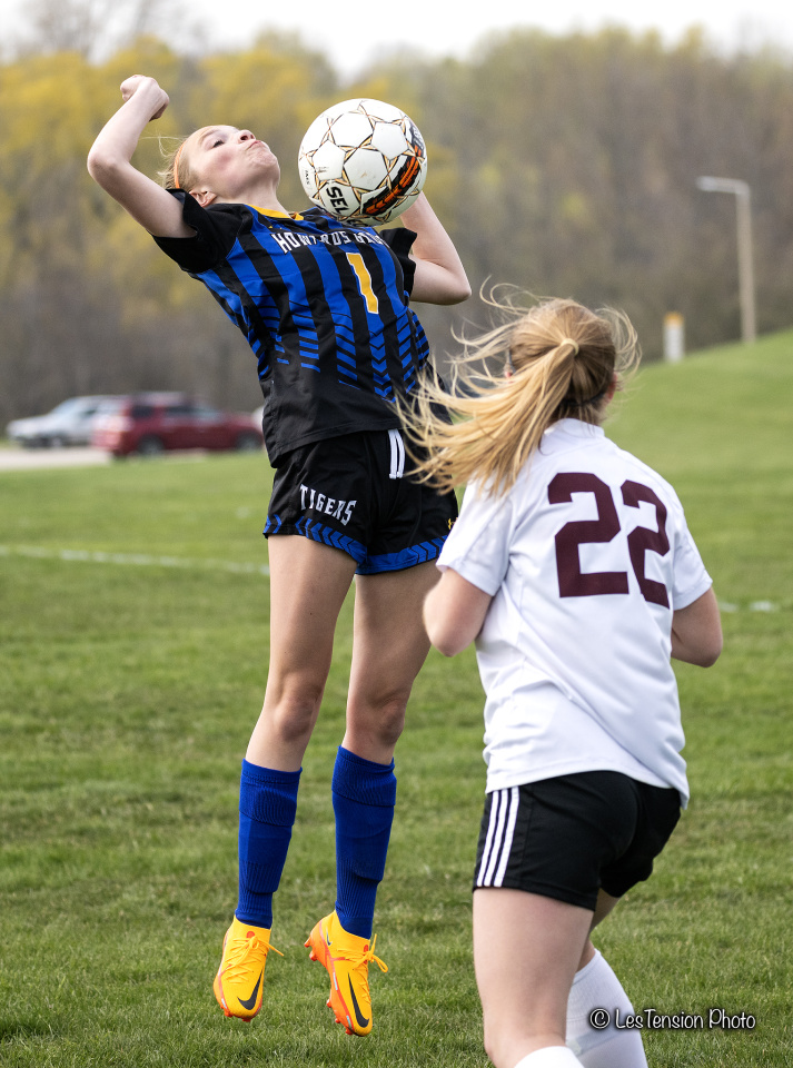 GETTING THE BALL INTO PLAY | LesTension | Blipfoto