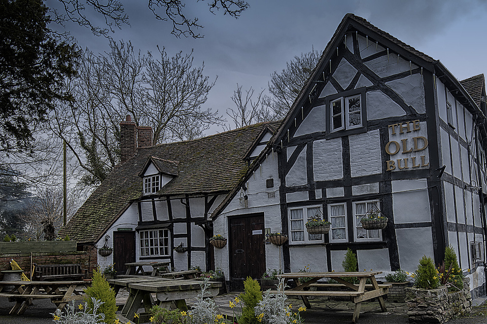 The B at Ambridge aka The Old Bull Inkberrow. | villan | Blipfoto