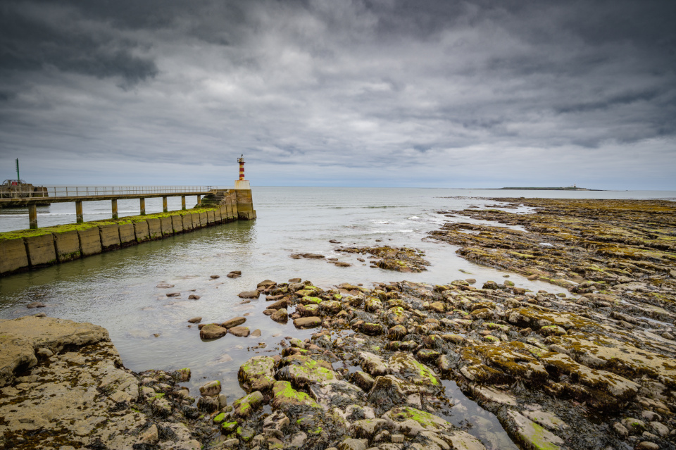Amble lighthouse | JohnGravett | Blipfoto