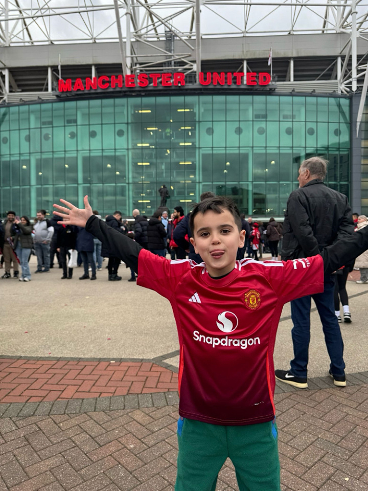 Big Fan | Romay | Blipfoto