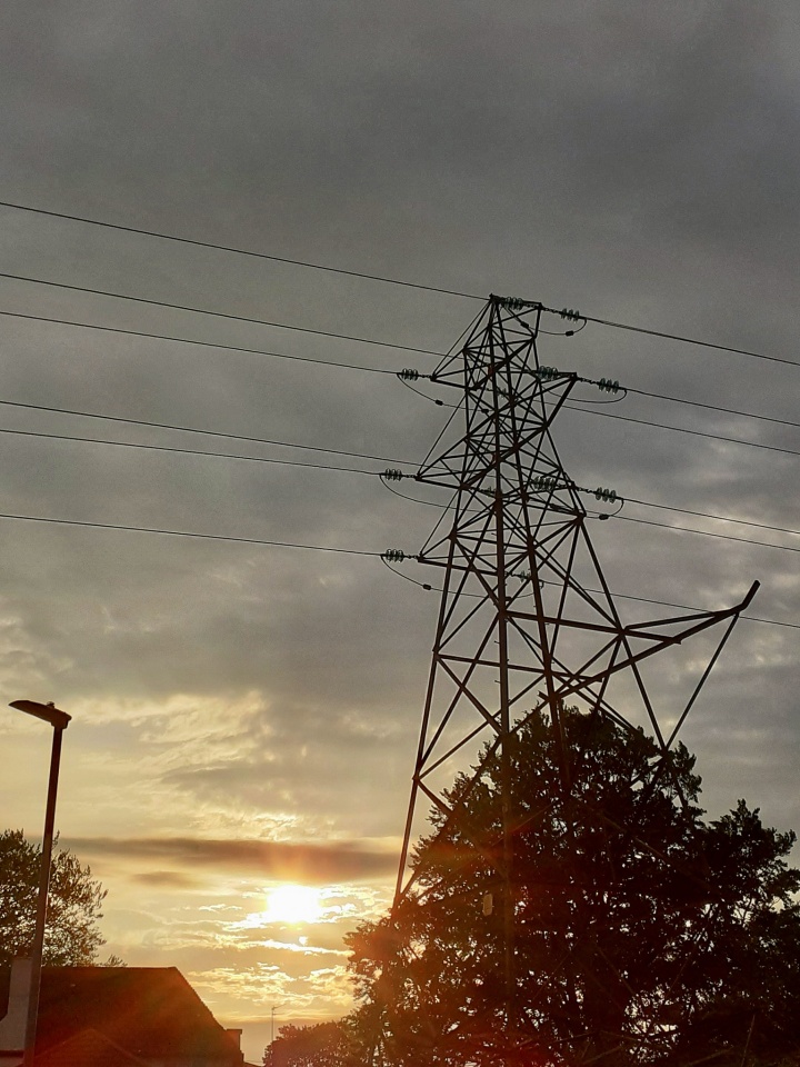 Pylon Sunset | KF | Blipfoto