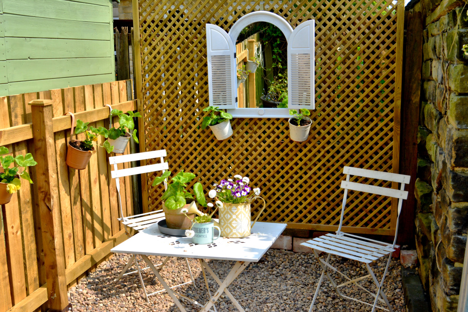 New Corner | mambo | Blipfoto