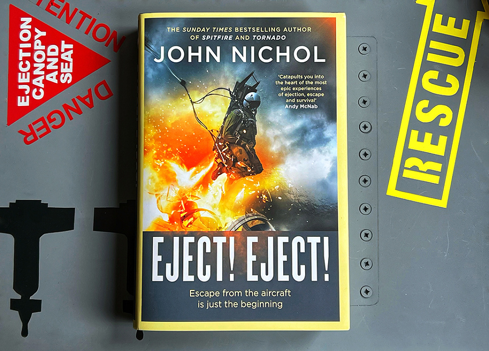 Eject! Eject! | captureasecond | Blipfoto