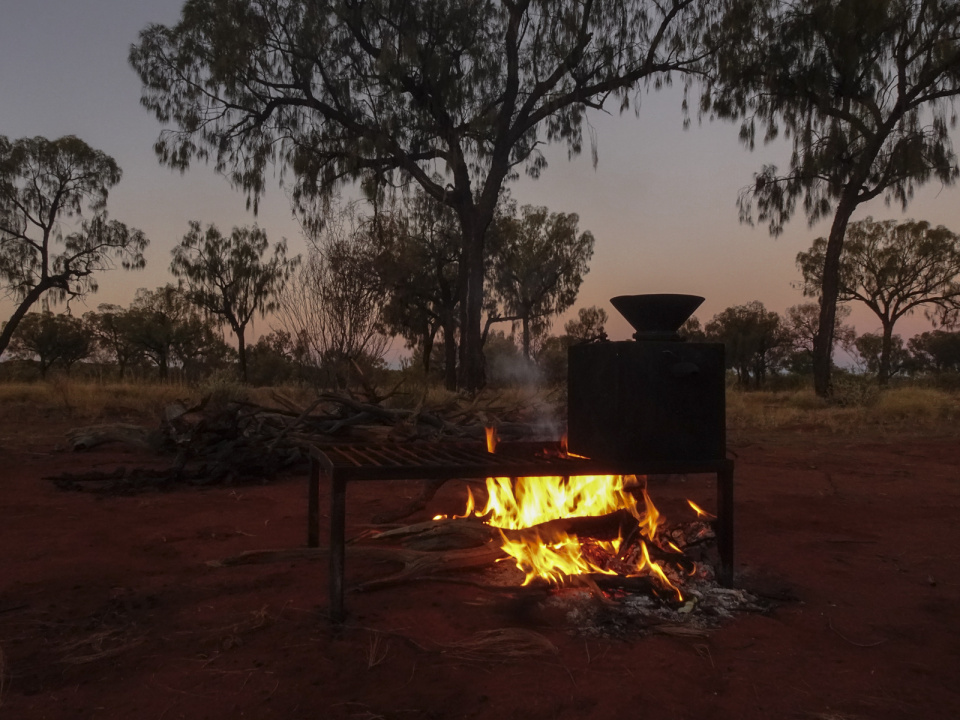 Campfire - Day 1, Bindibu expedition | Daring2Go | Blipfoto