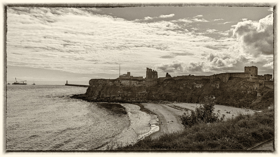 A postcard from Tynemouth... | 60plus | Blipfoto