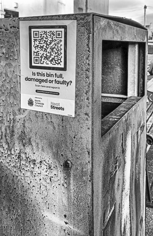 Silly Saturday: Damaged Bin?! | davidc | Blipfoto