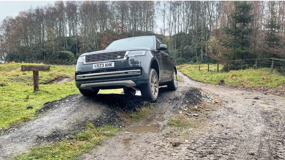 Land Rover Experience , Butterstone, Dunkeld | TrishaR | Blipfoto