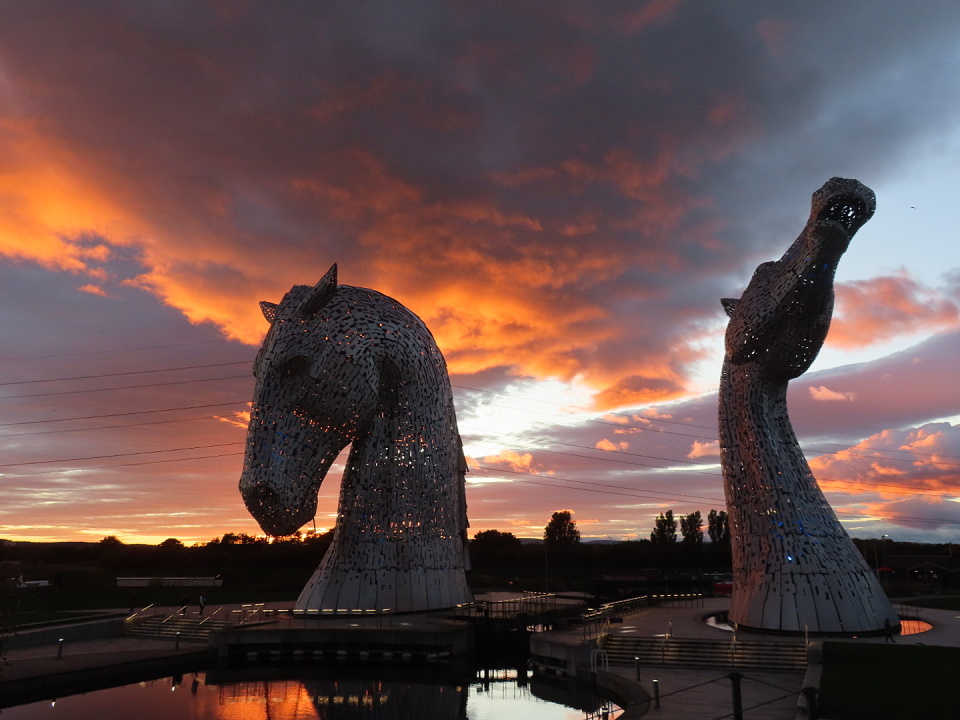 Sunset at The Kelpies | MaggieD | Blipfoto