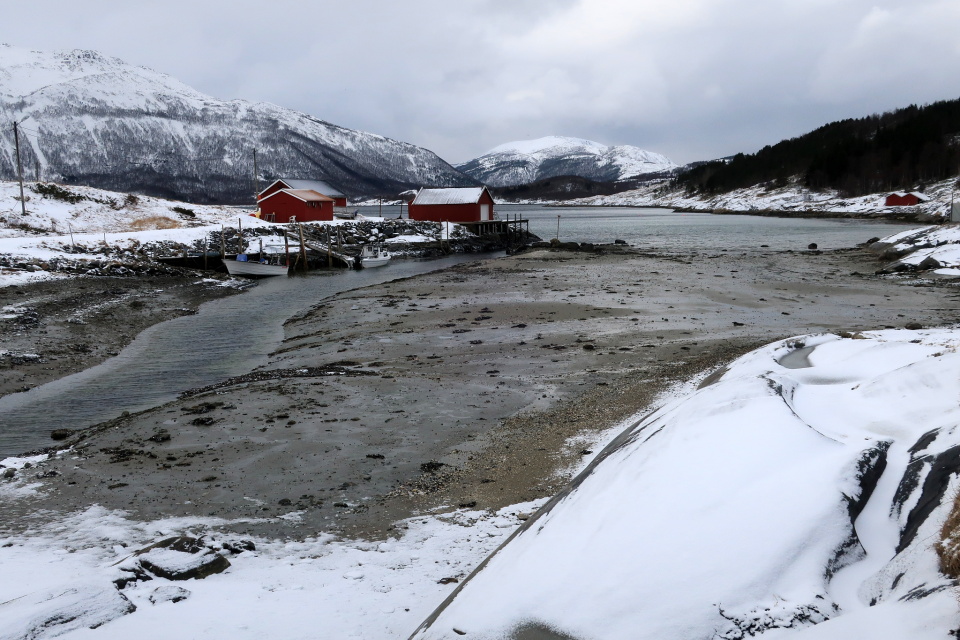 Norwegian fishing huts | TheHairyPict | Blipfoto