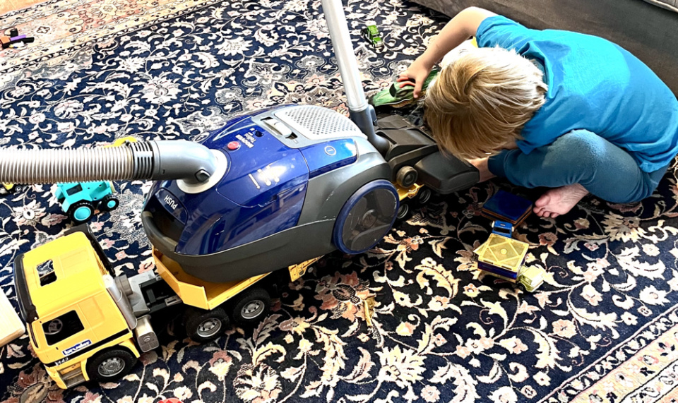 Large load | CherryR | Blipfoto