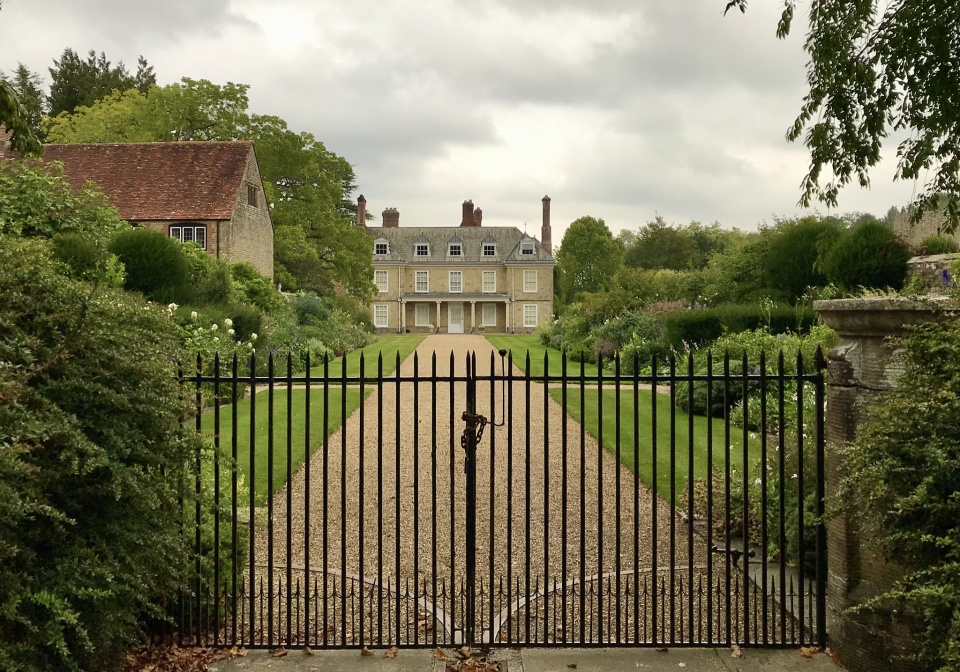 Woolbeding House | R4T | Blipfoto