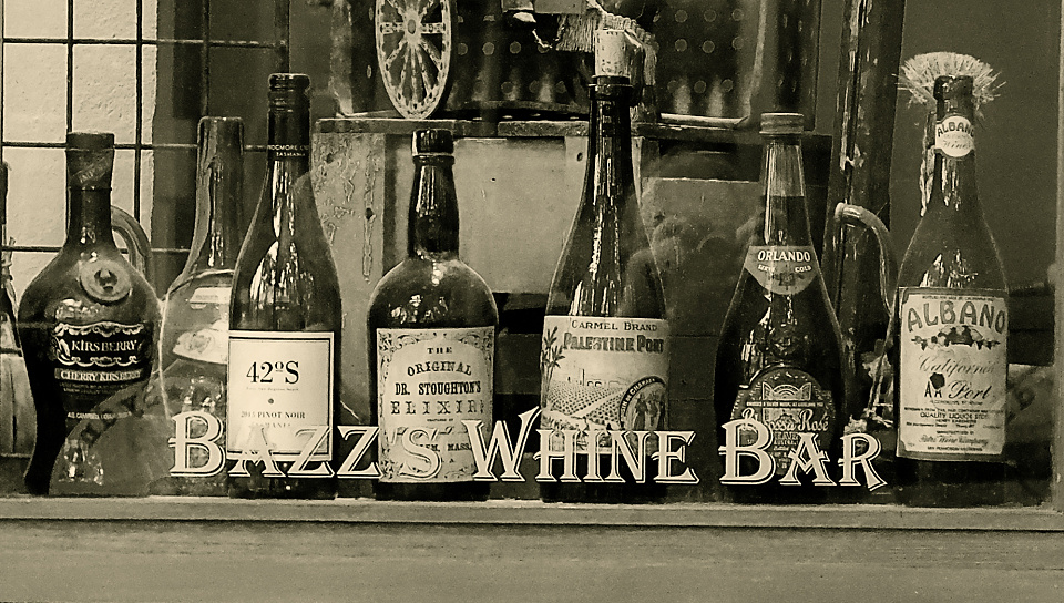 Bazz's Whine Bar | LyleT | Blipfoto