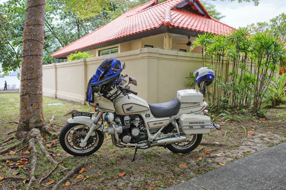 Polis | BobsBlips | Blipfoto