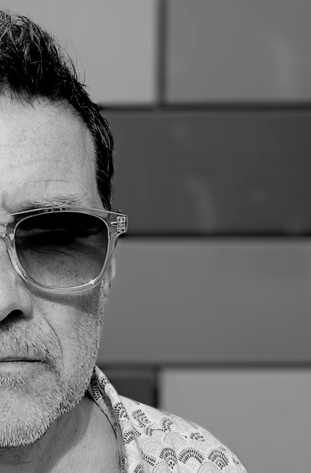 Entity | middleman | Blipfoto